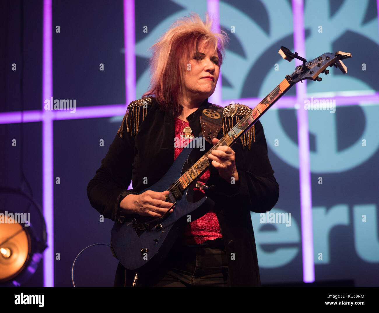 Roreto Di Cherasco, Italy. 03rd Nov, 2017. Jennifer Batten (Michael ...