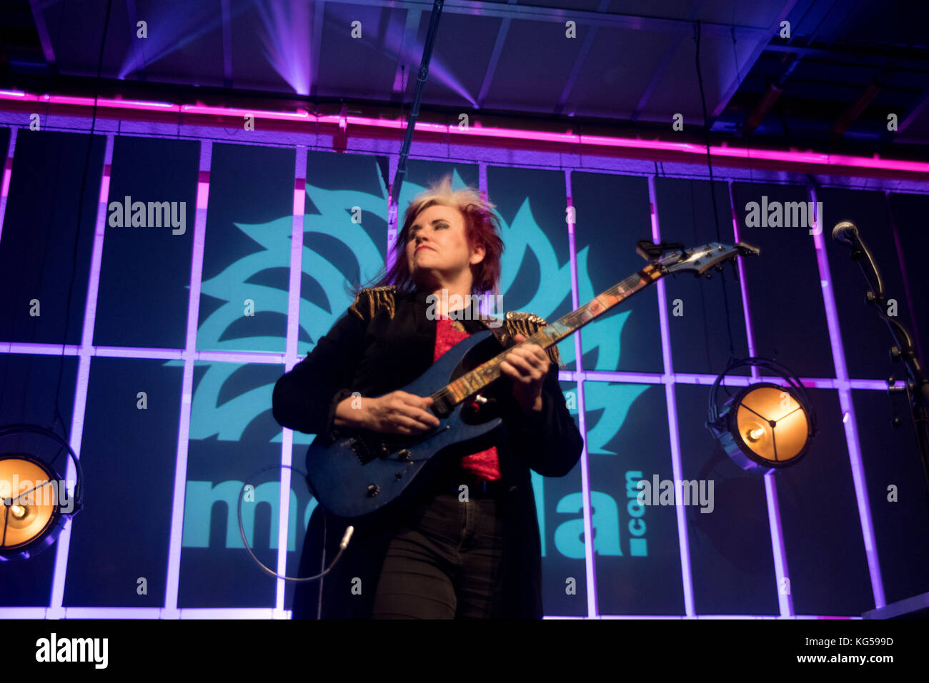 Jennifer batten michael jackson hi-res stock photography and images - Alamy