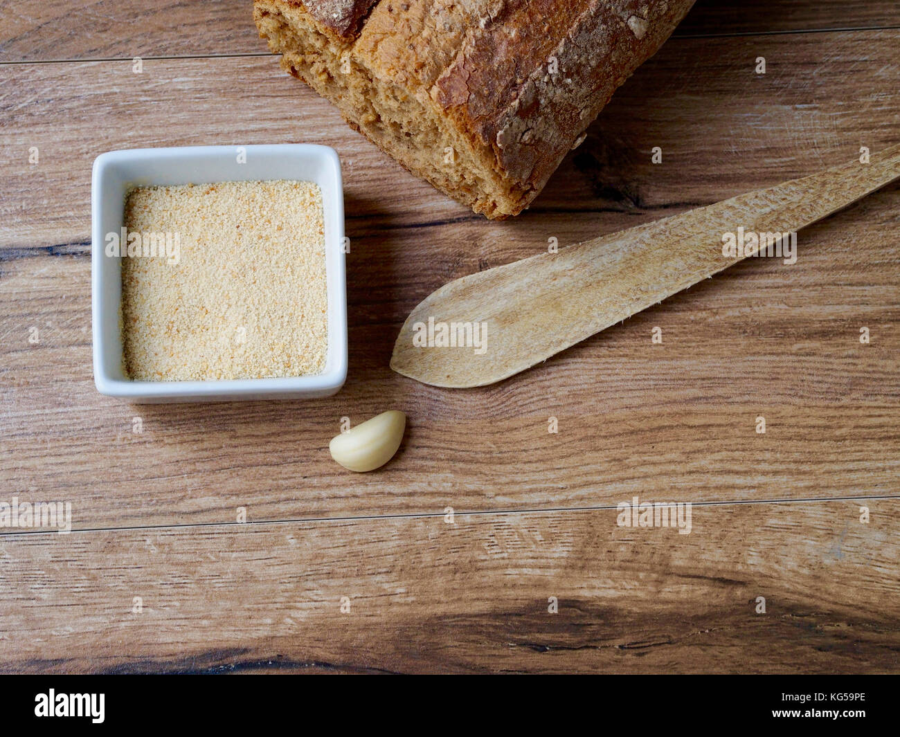 Breadcrumb pile hi-res stock photography and images - Alamy