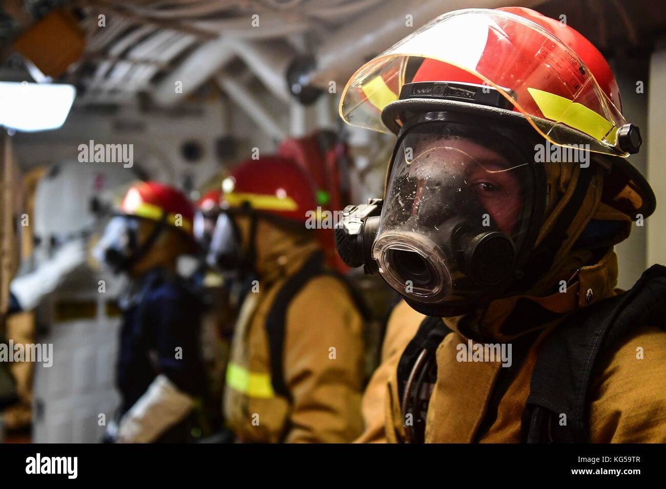 Firefighters at sea hi-res stock photography and images - Alamy