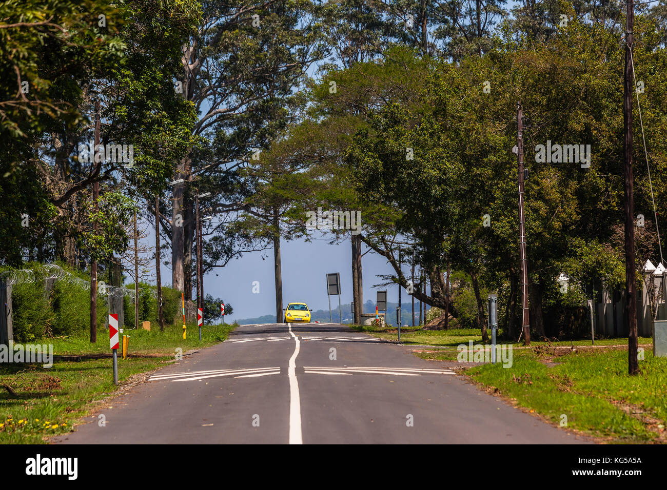Speed humps hi-res stock photography and images - Alamy