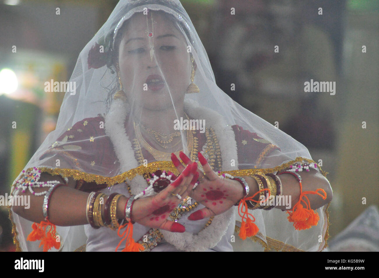 Agartala, India. 03rd Nov, 2017. The Manipuri girls are performing in ...