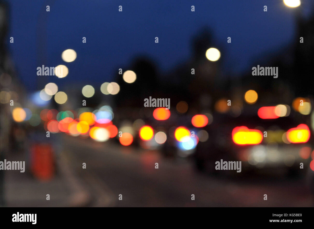 Traffic lights uk hi-res stock photography and images - Alamy