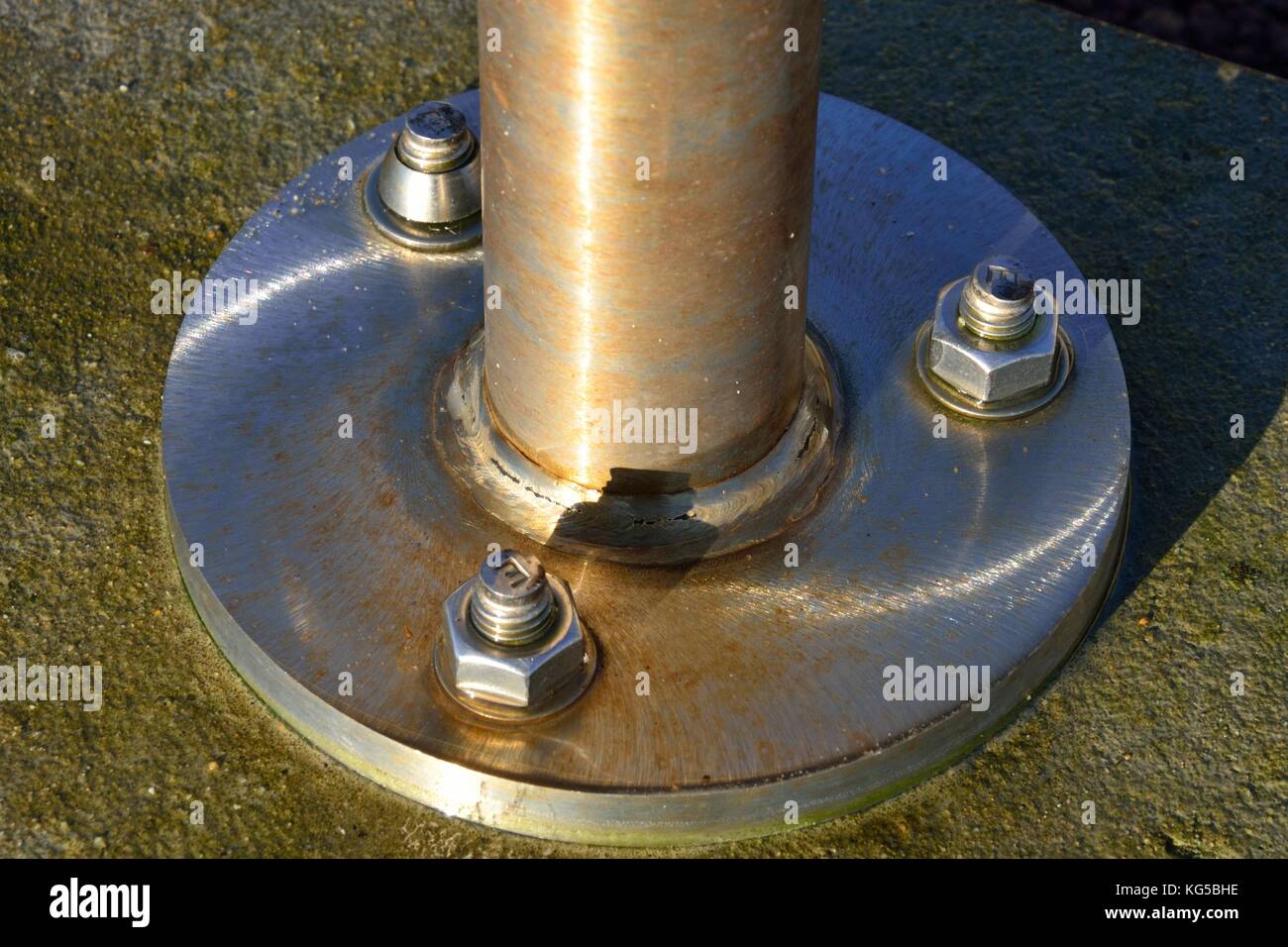 Industrial steel bolts hi-res stock photography and images - Alamy