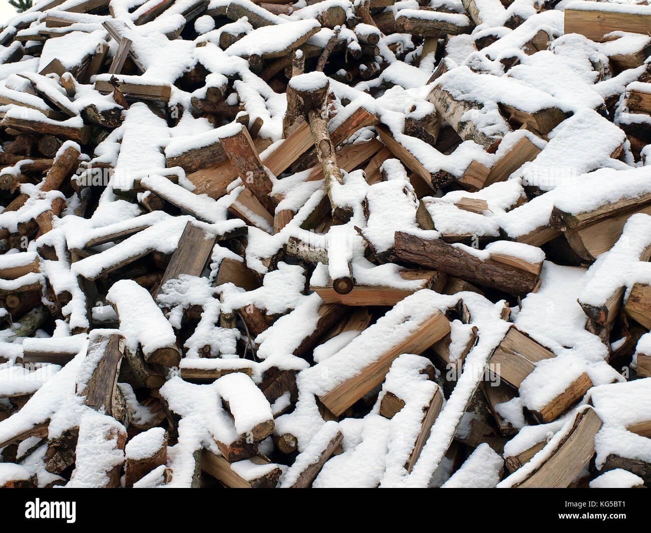 Big snow pile hi-res stock photography and images - Alamy