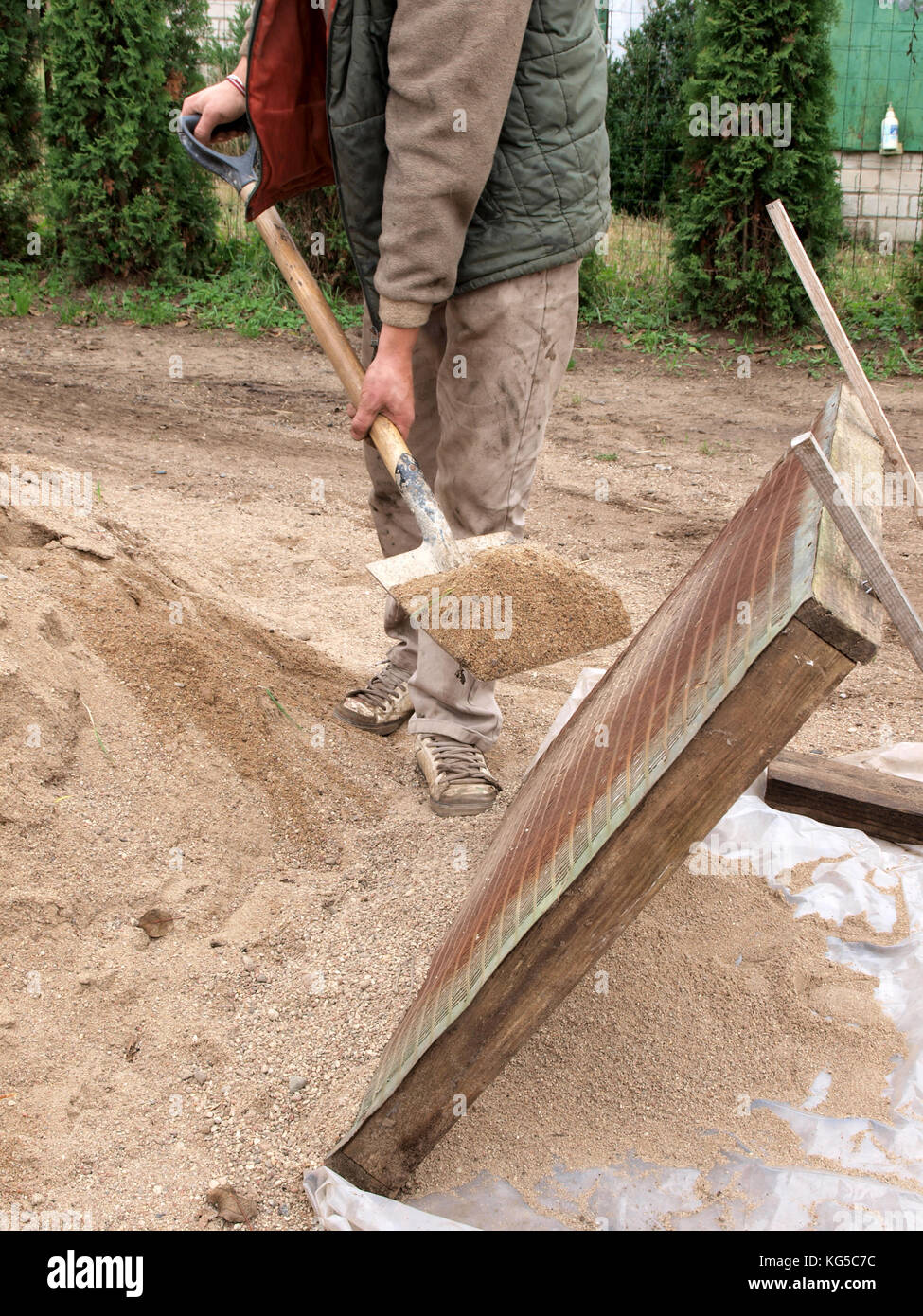 Sieved sand hi-res stock photography and images - Alamy