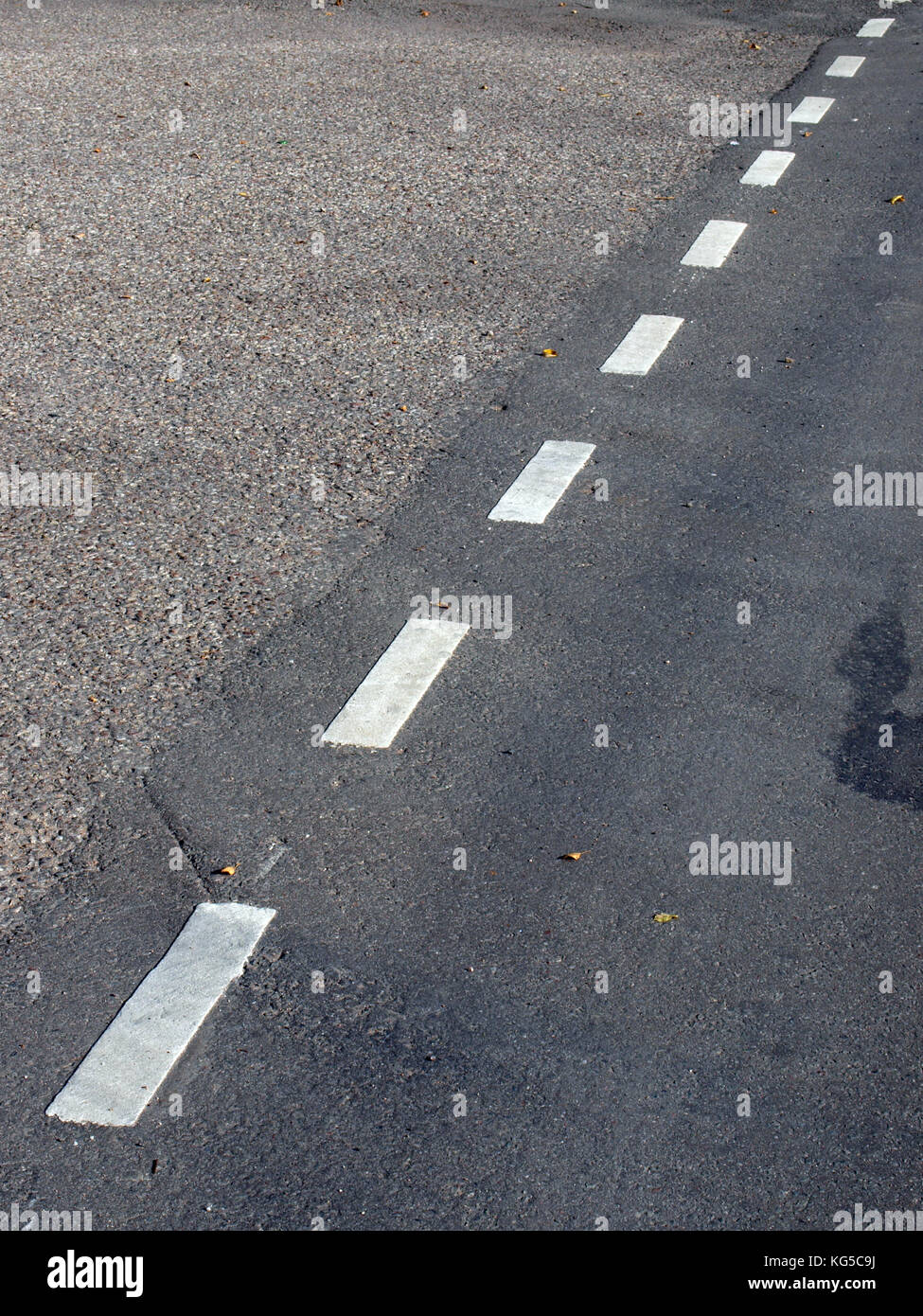 Asphalt highway surface with marking dash line Stock Photo - Alamy