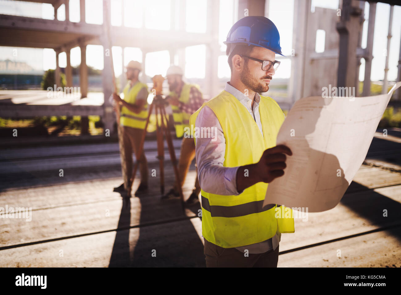 Construction standing working architecture hi-res stock photography and ...