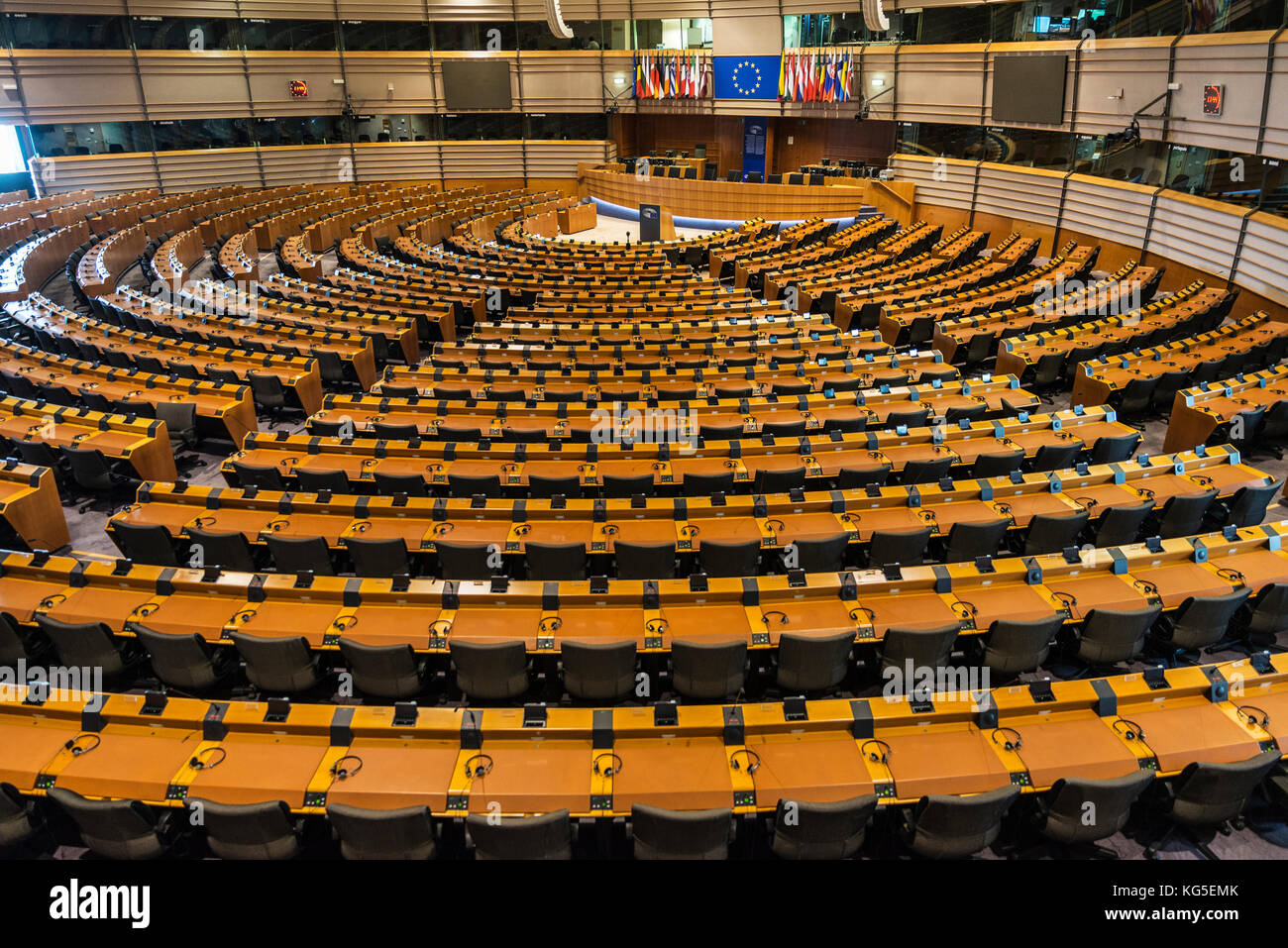 Eu building council brussels interior hi-res stock photography and ...