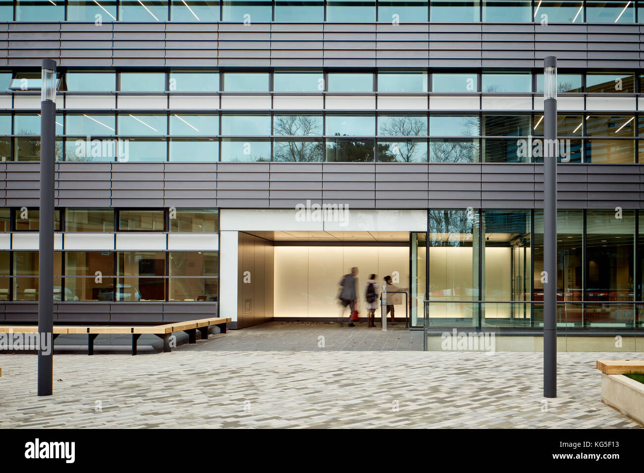 The big data institute hi-res stock photography and images - Alamy