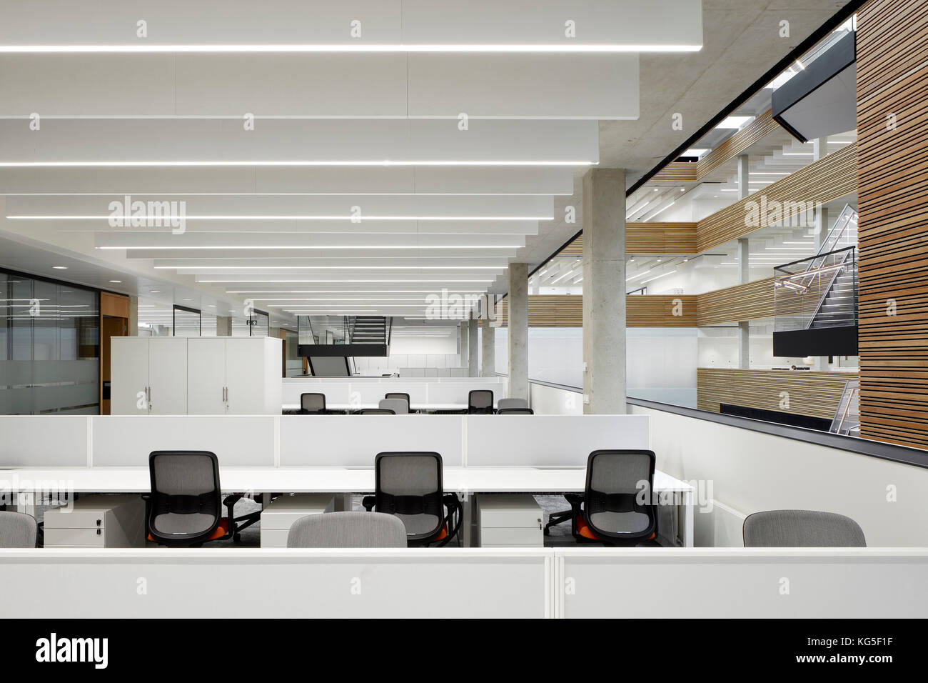 Workdesk hi-res stock photography and images - Alamy