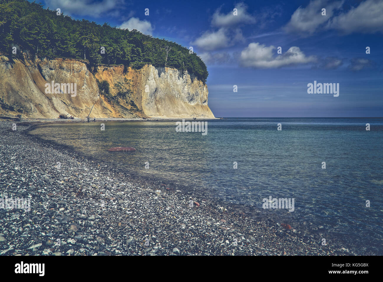 Park and sea hi-res stock photography and images - Alamy