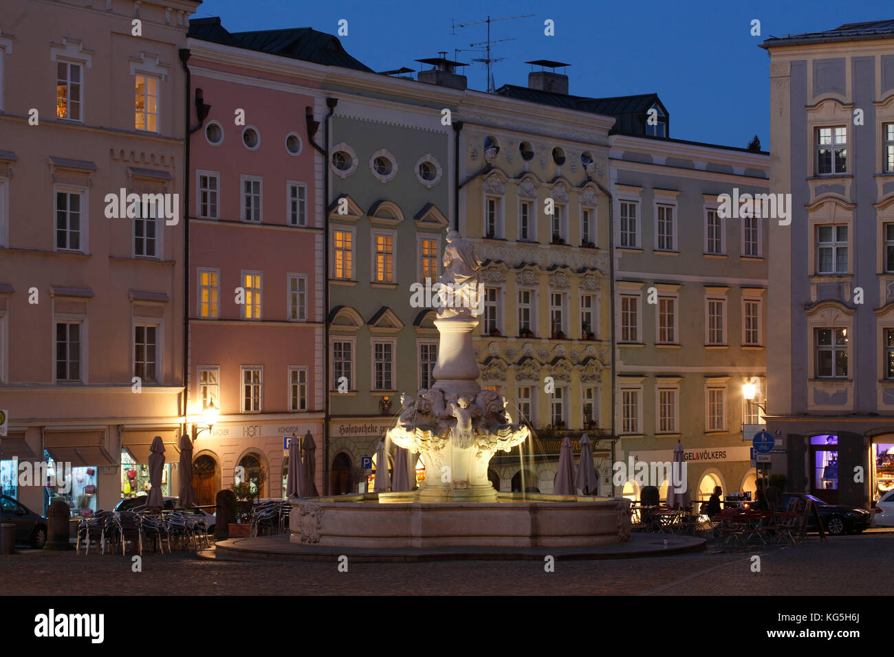 Residenzplatz (square), fountain, baroque facades at dusk, Old Town ...