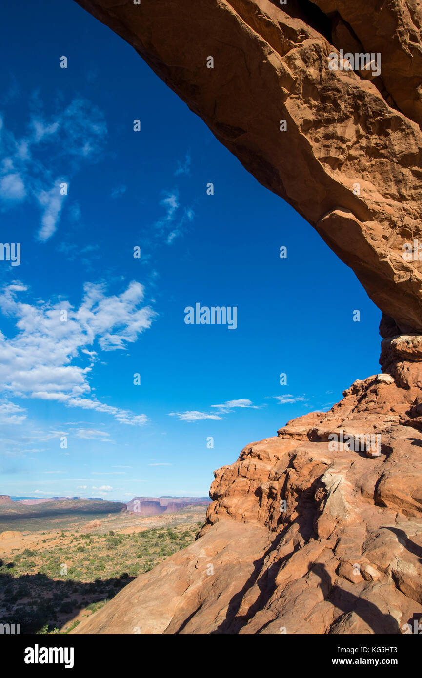North window arch in the arches national park hi-res stock photography ...