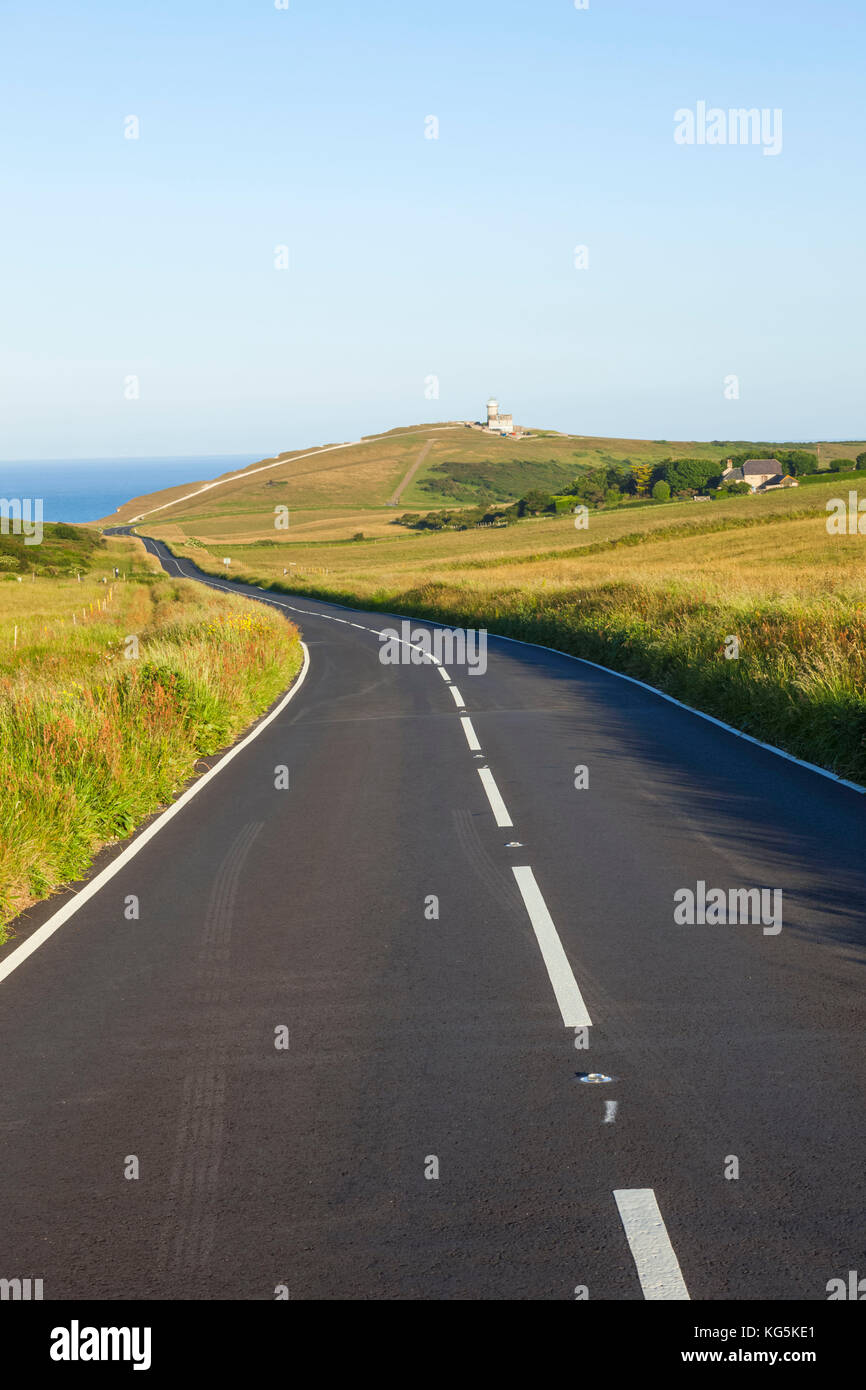 Empty park road hi-res stock photography and images - Alamy