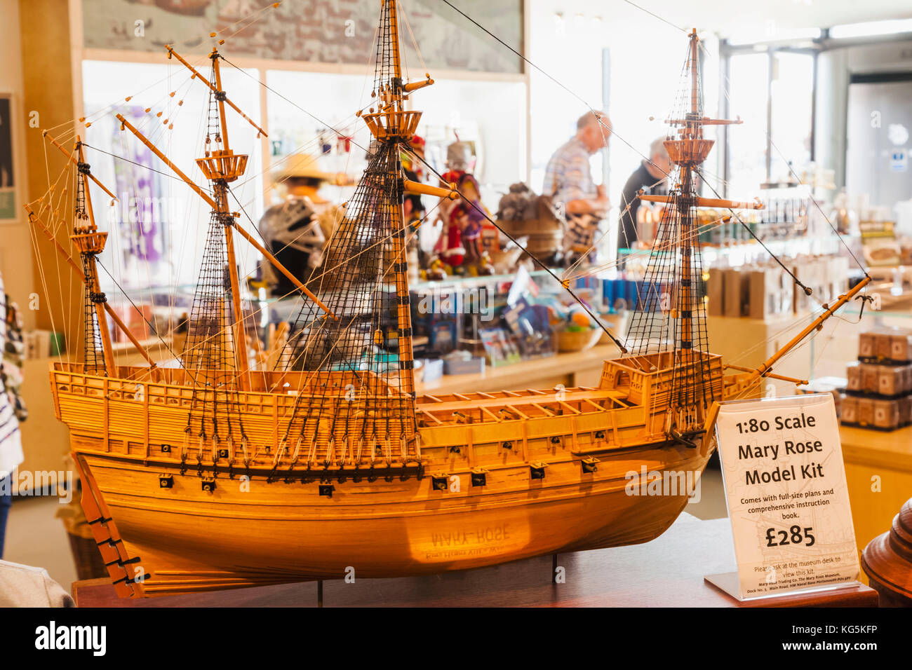 The mary rose souvenir shop hi-res stock photography and images - Alamy