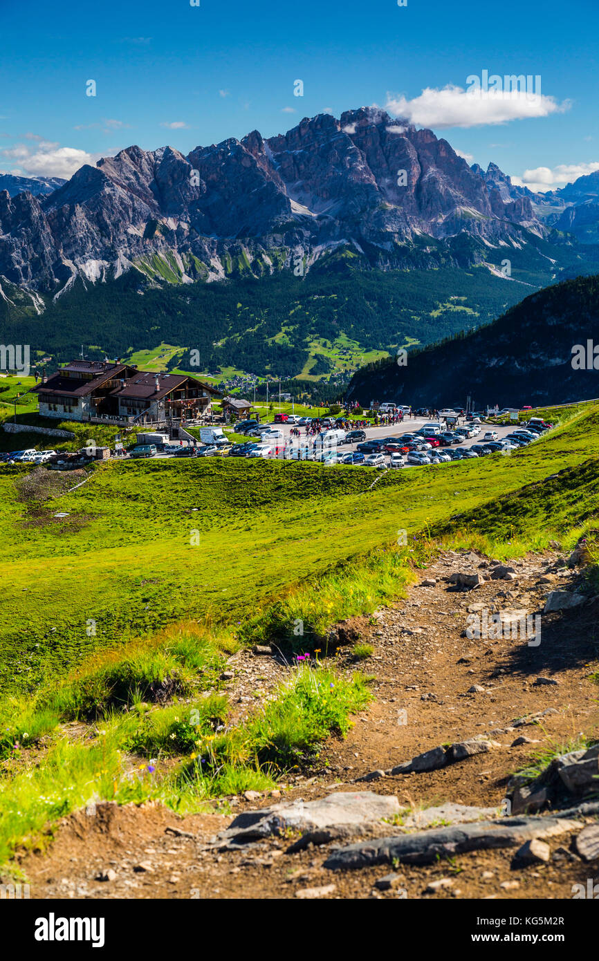 Europe, Italy, Alps, Dolomites, Mountains, Veneto, Belluno, Giau Pass ...
