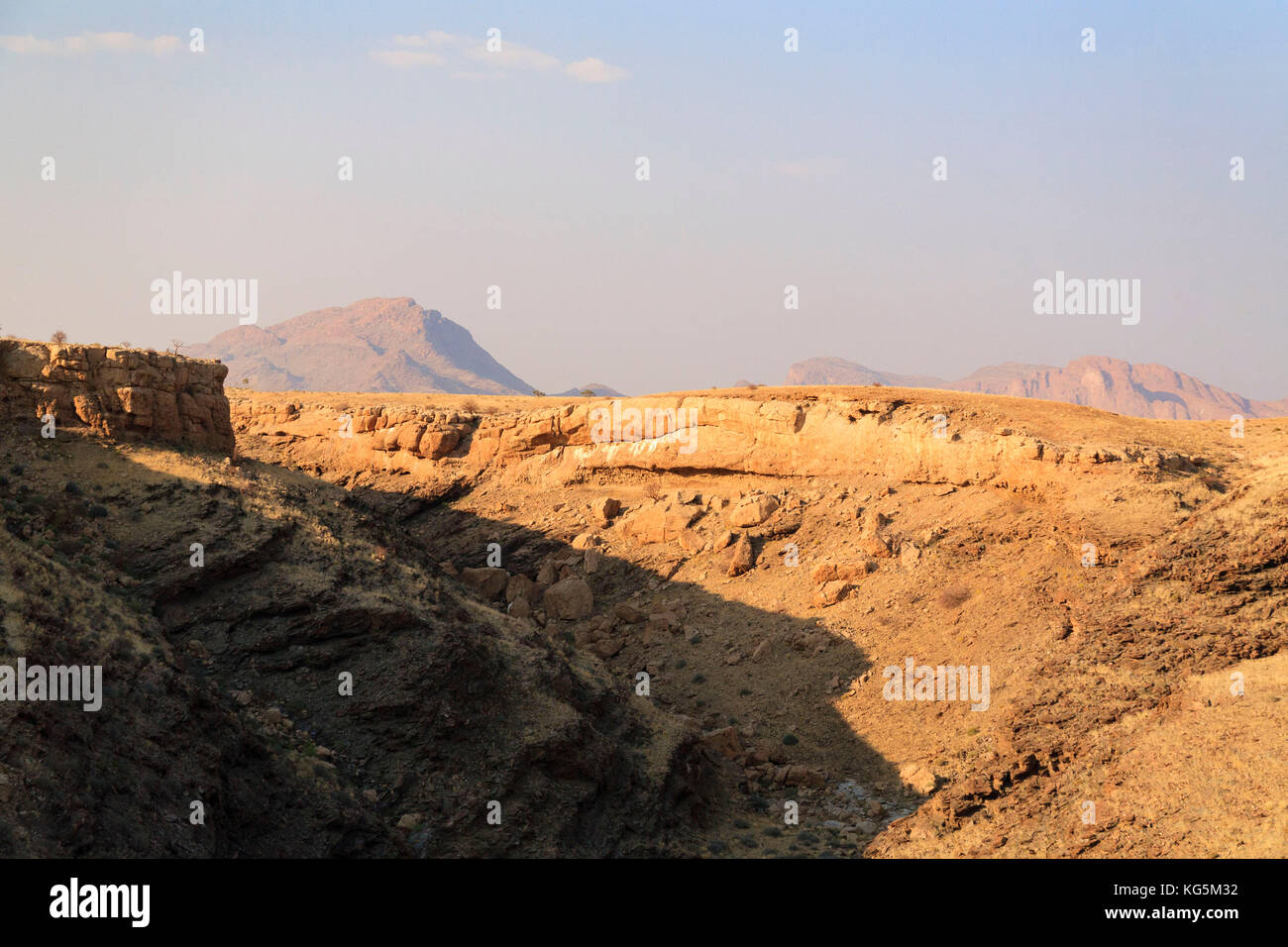 Red soil africa hi-res stock photography and images - Alamy