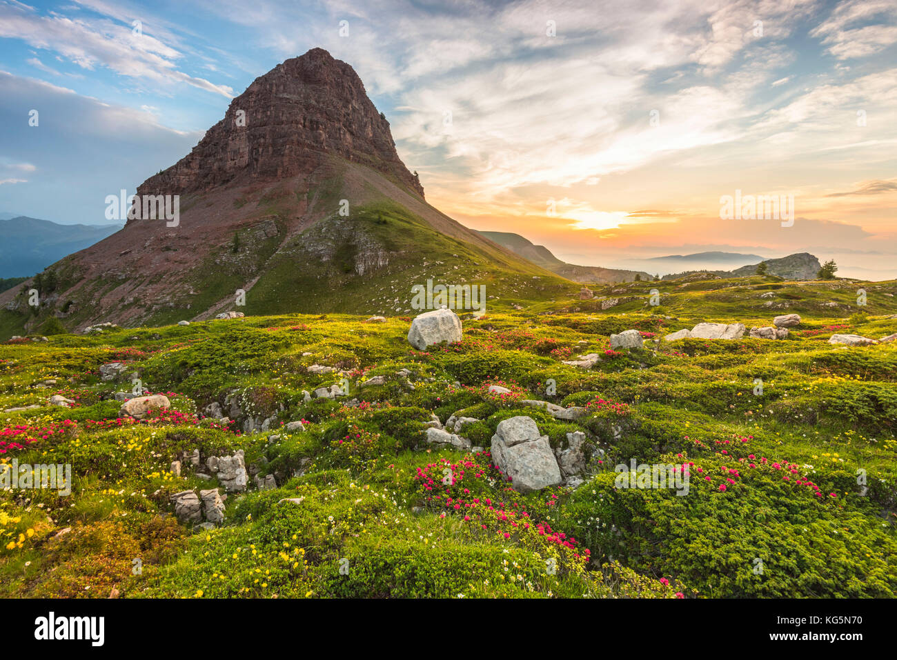 Cles trentino hi-res stock photography and images - Alamy
