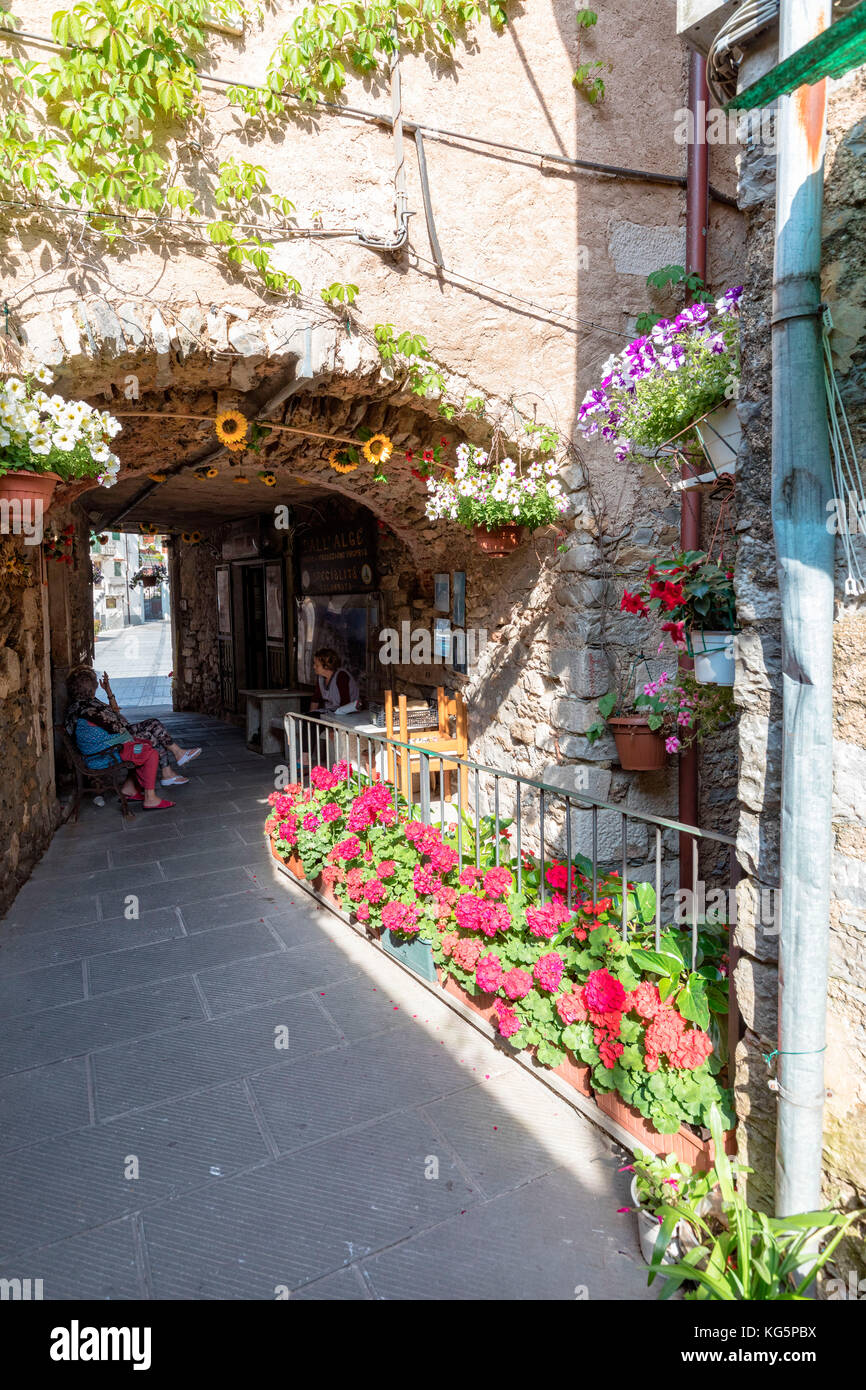 Alley of colonnata village hi-res stock photography and images - Alamy