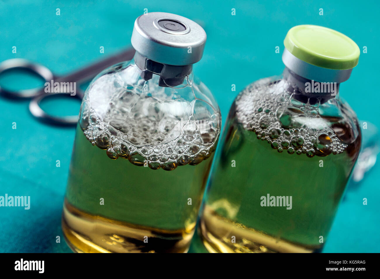 Medicine In Vials, Ready For Vaccine Injection Stock Photo - Alamy