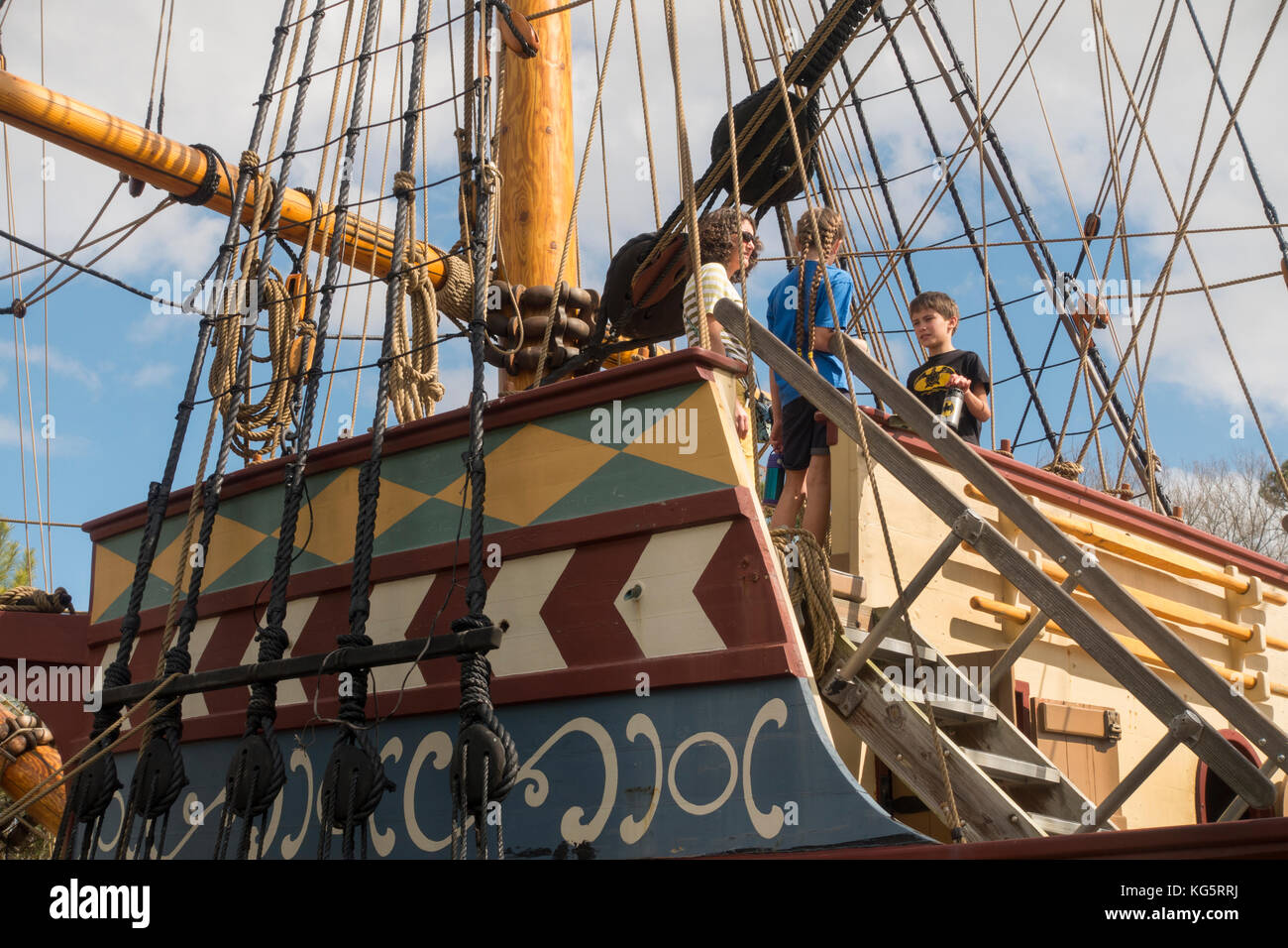 Three ships jamestown hi-res stock photography and images - Alamy