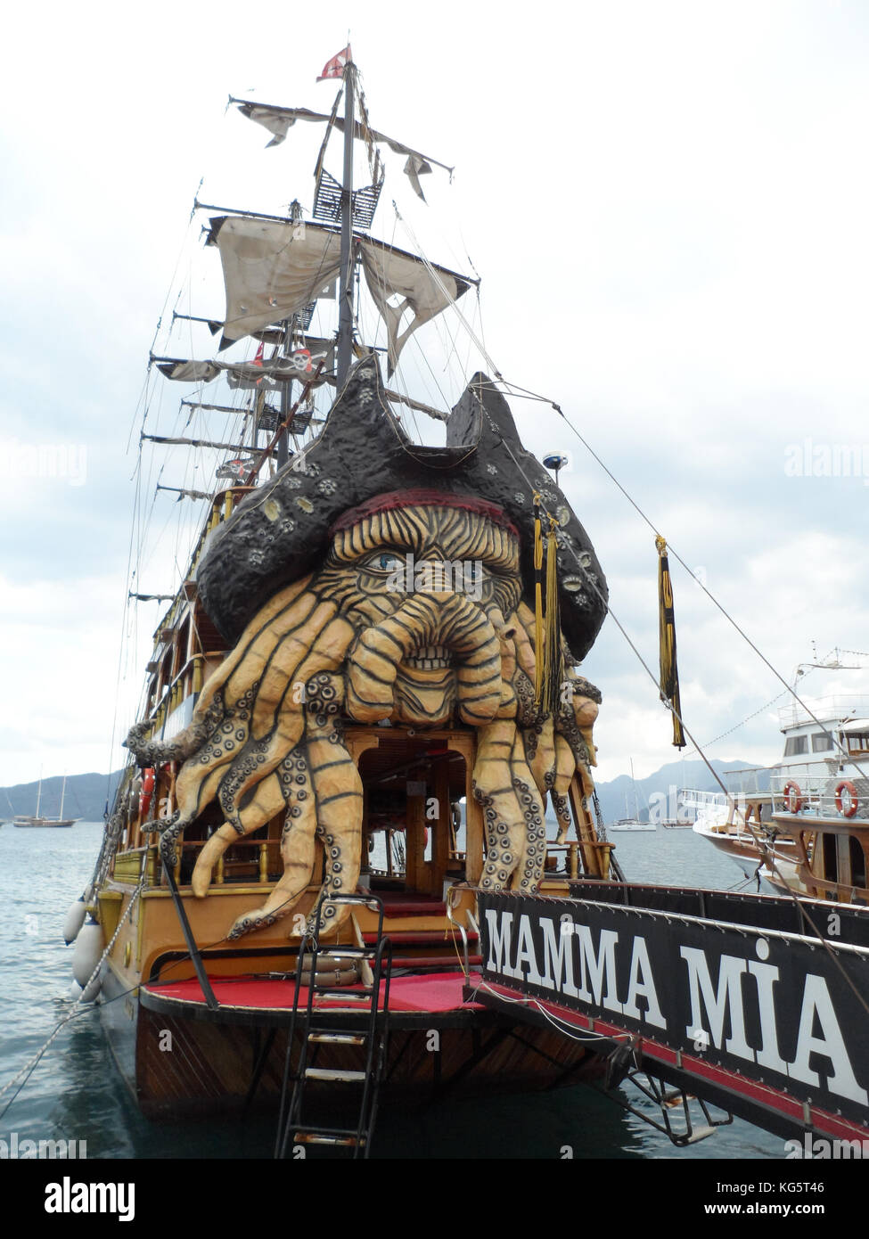 Tourist day trip Pirate's of the Caribbean ship replica moored in Stock ...