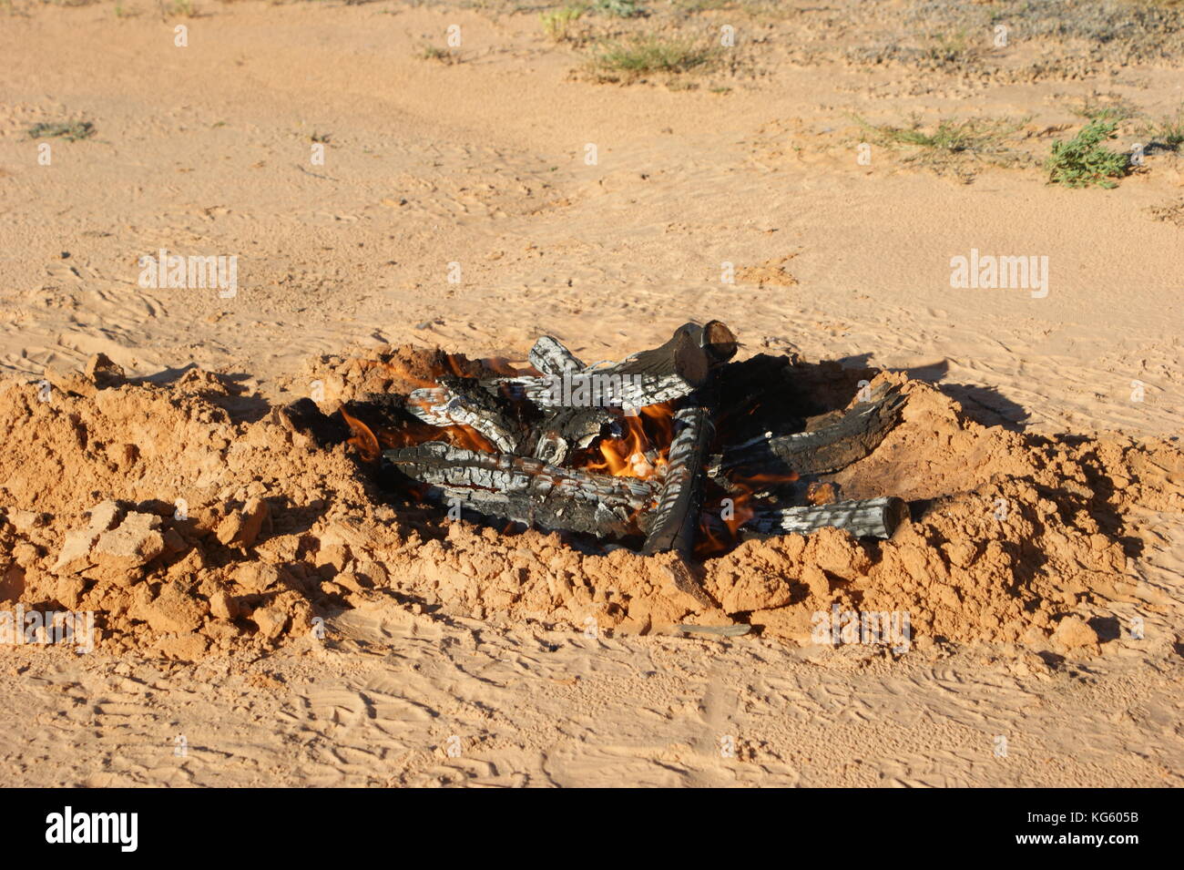 Out back hi-res stock photography and images - Alamy