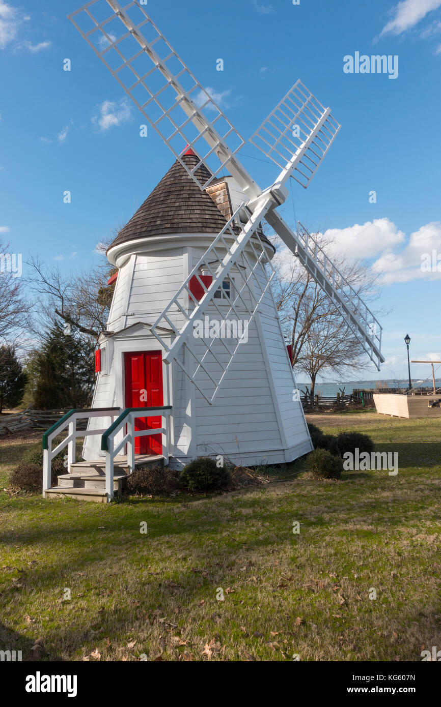Historic virginia waterfront hi-res stock photography and images - Alamy