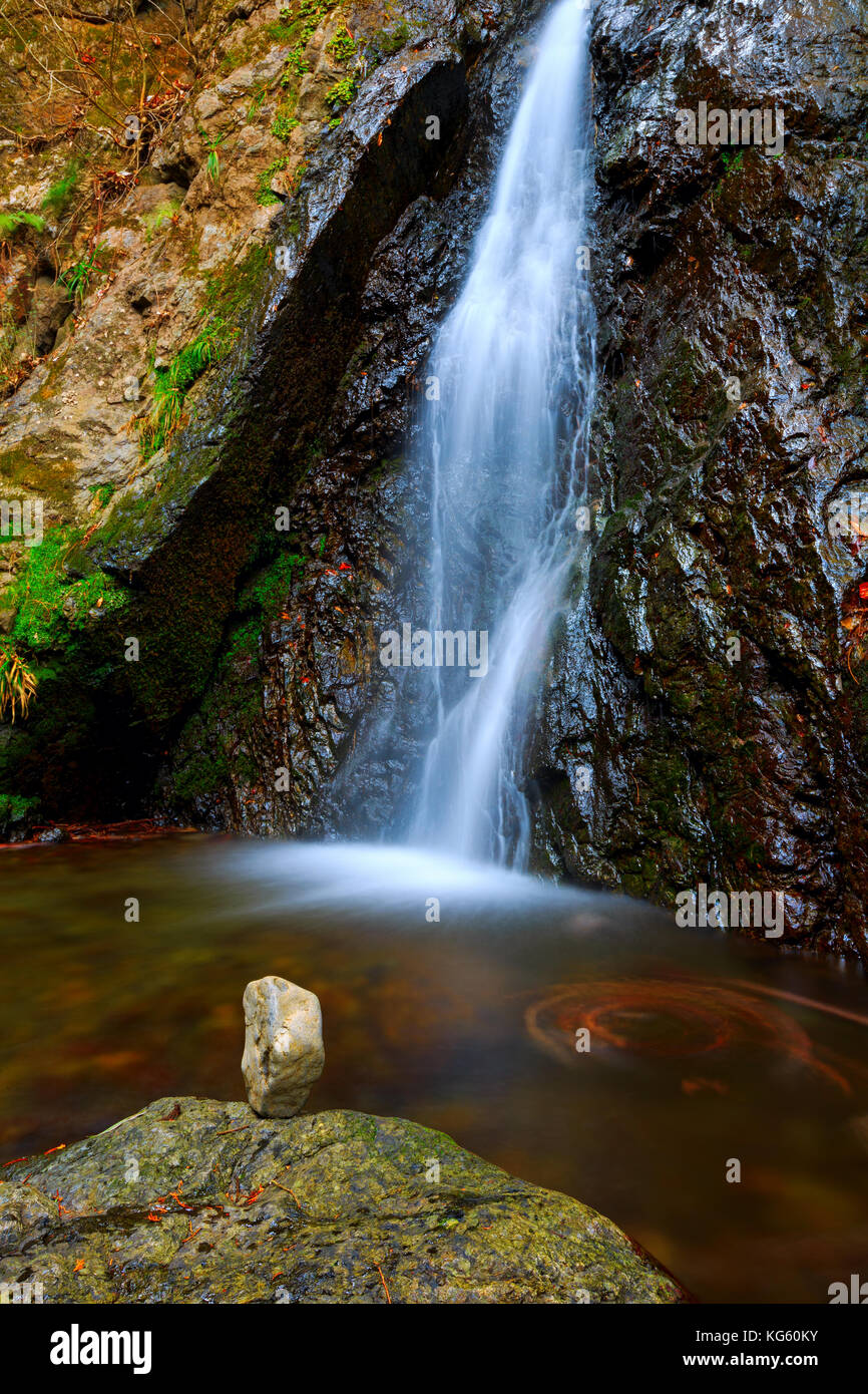 Tengu waterfall hi-res stock photography and images - Alamy
