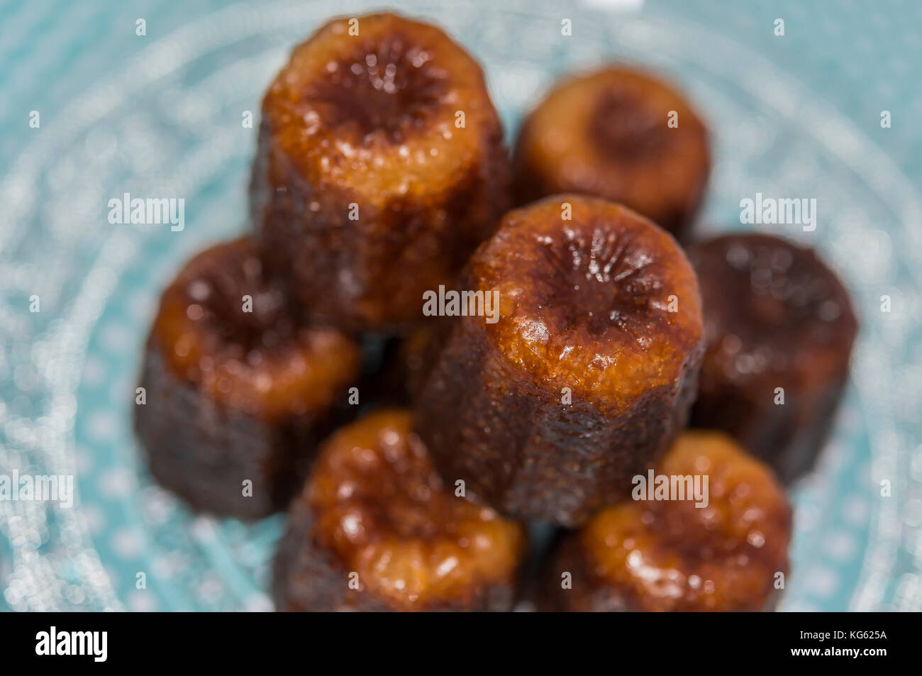 Caneles de bordeaux hi-res stock photography and images - Alamy