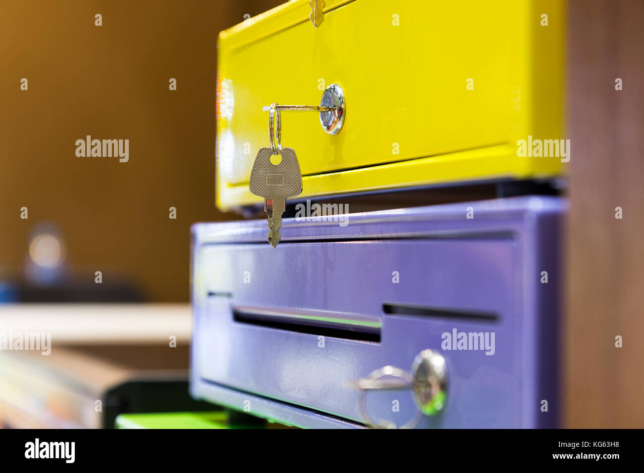 Safe deposit box keys hi-res stock photography and images - Alamy