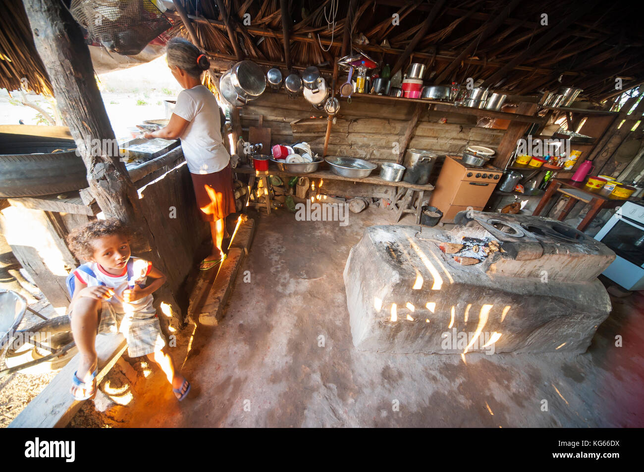 Kitchen in rural area hi-res stock photography and images - Alamy