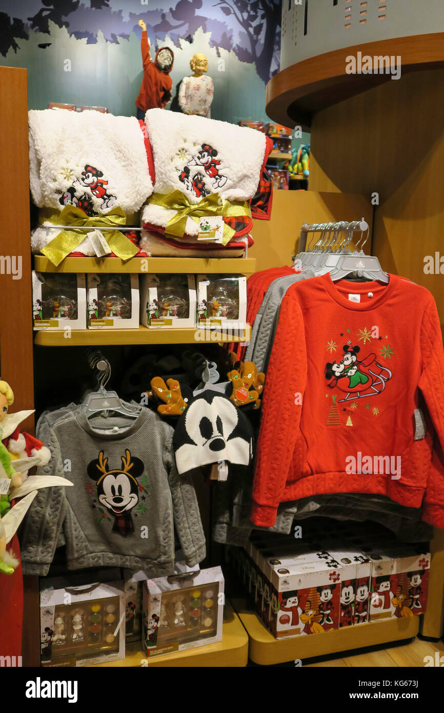 Disney Store Hours Times Square at Rudolph Miller blog