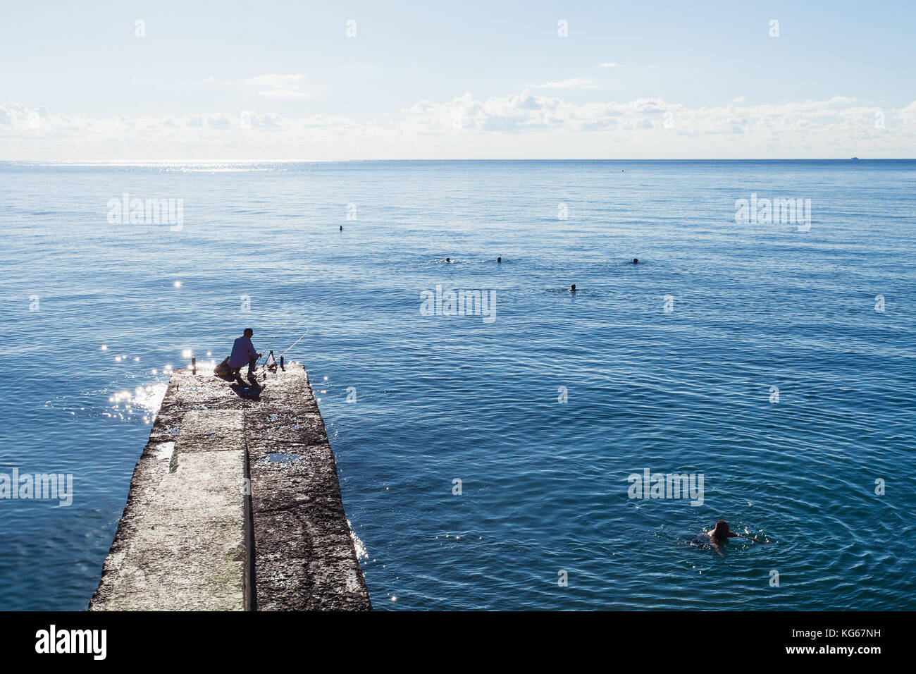 People swimming in black sea hi-res stock photography and images - Alamy