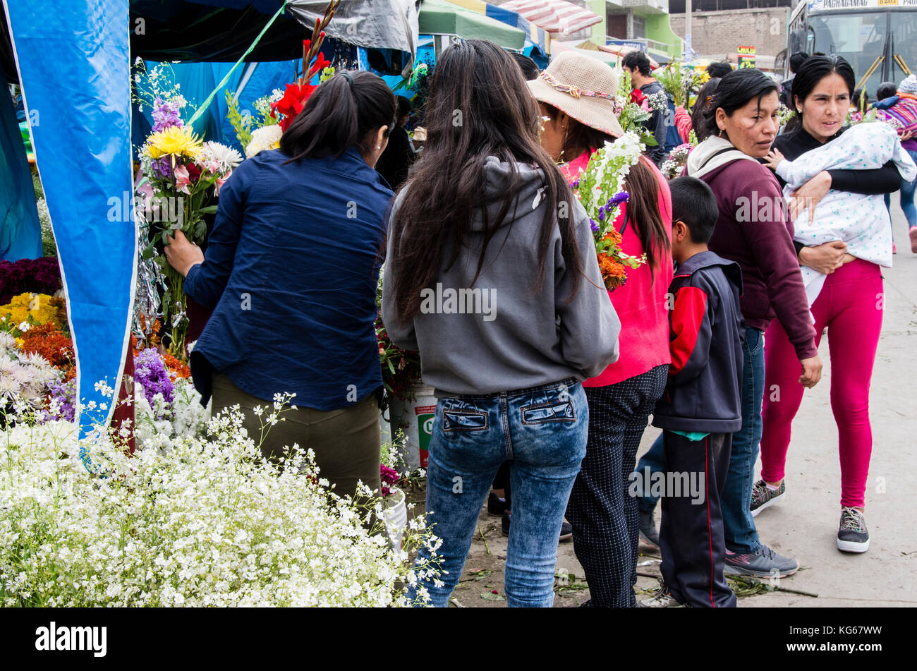street market in Lima, Peru Stock Photo - Alamy