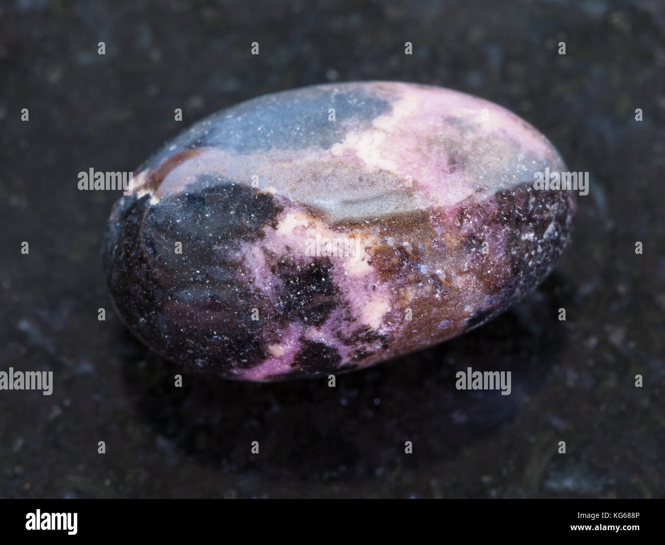 Pink and black rhodonite hi-res stock photography and images - Alamy