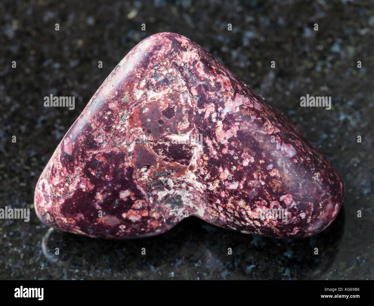 Epidote hi-res stock photography and images - Alamy