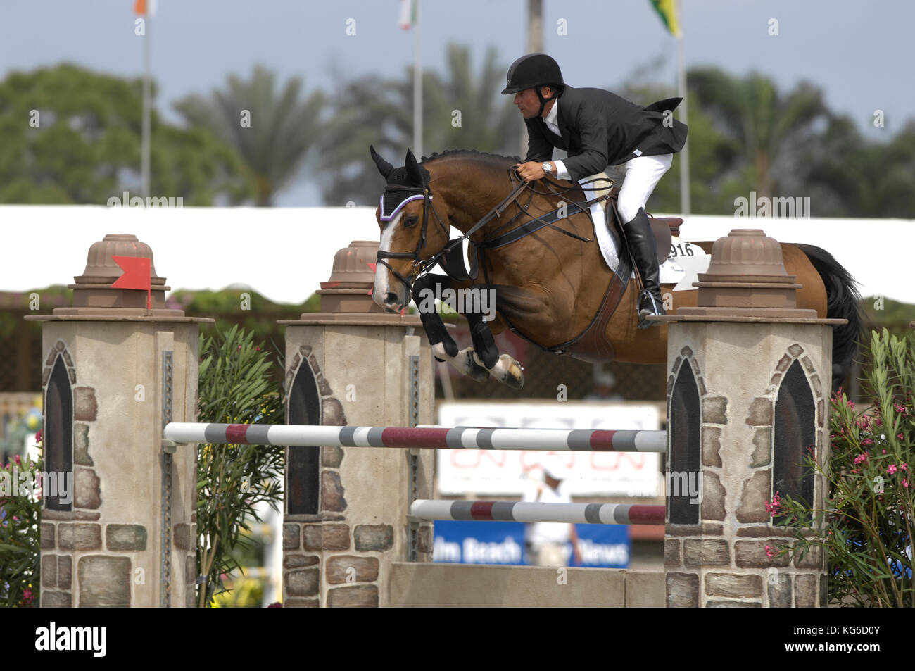 Eric Lamaze (CAN) riding Quidam's Ramero, Winter Equestrian Festival ...