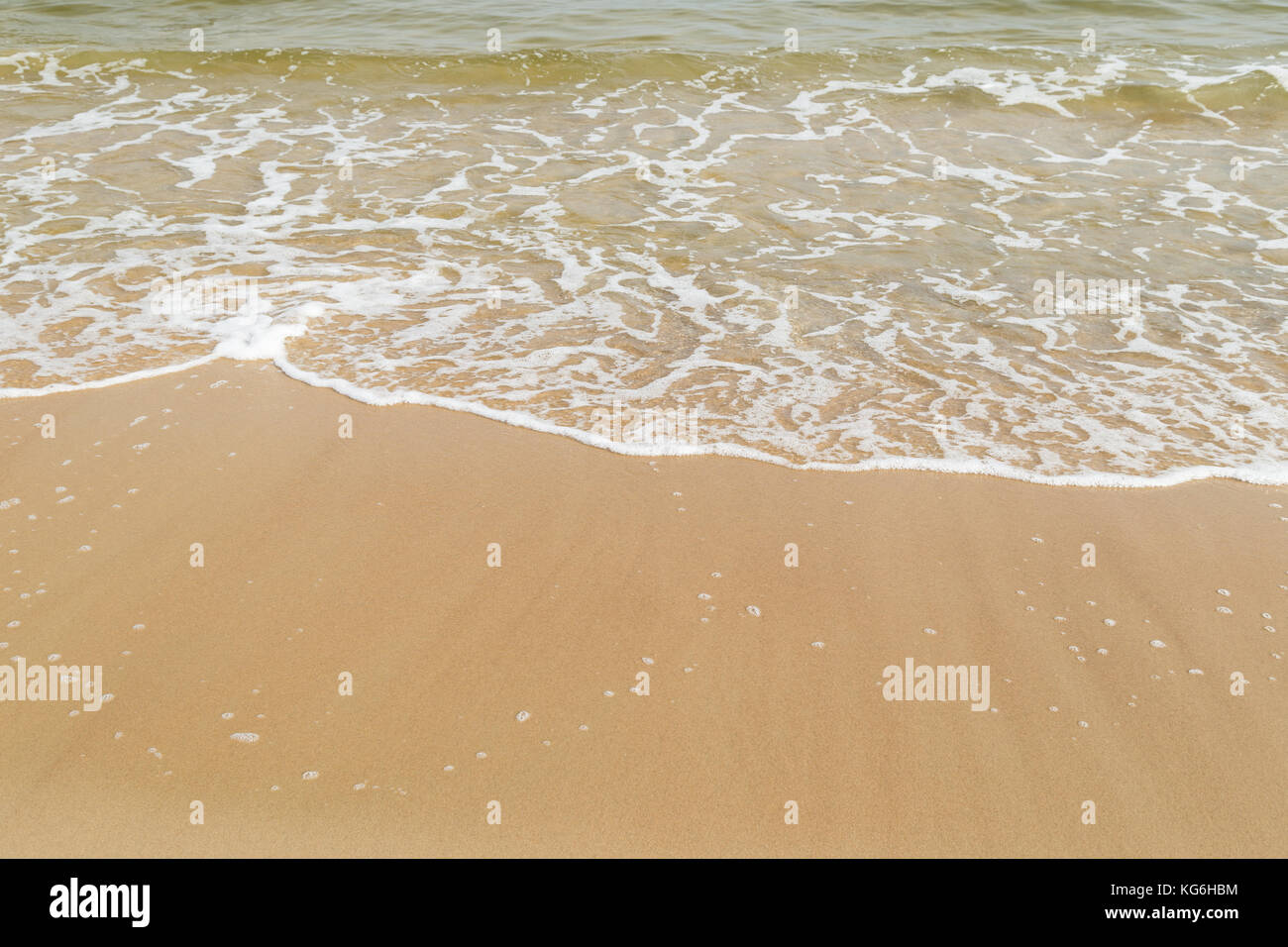 Smooth sandy beach hi-res stock photography and images - Alamy