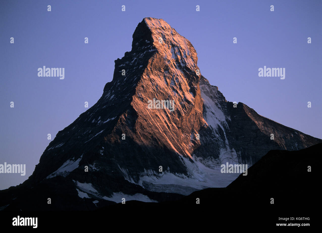 Matterhorn cervin mountain mount peak hi-res stock photography and ...