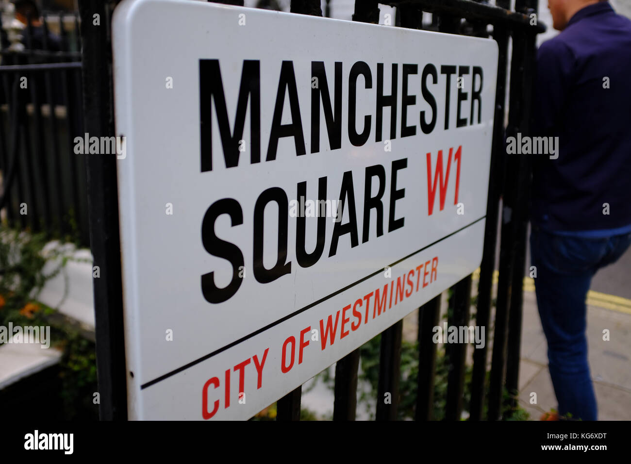 Manchester signs vintage hi-res stock photography and images - Alamy