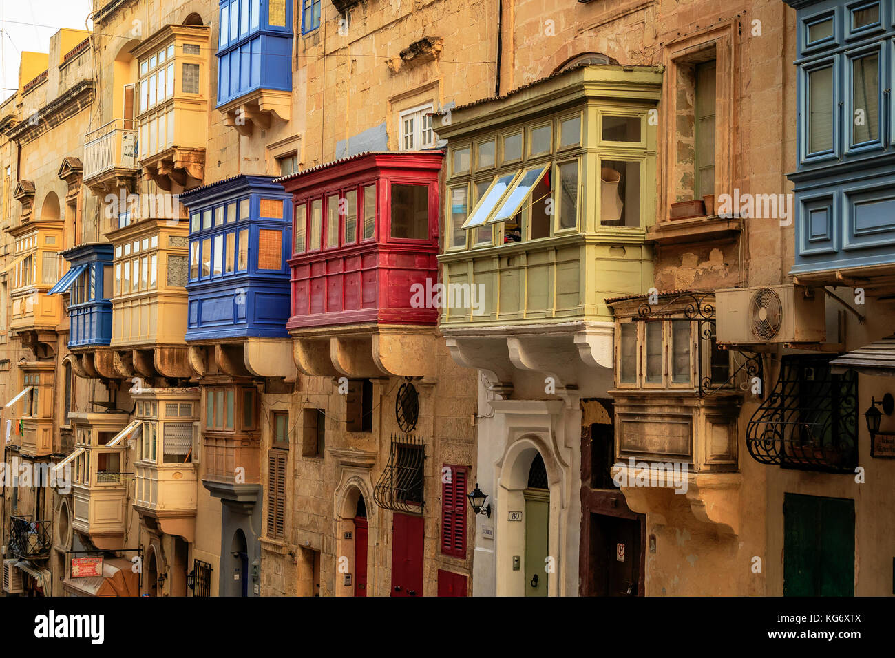Maltese limestone hi-res stock photography and images - Alamy