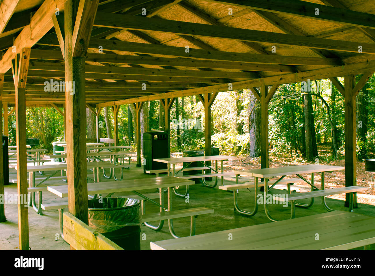 Wet picnic hi-res stock photography and images - Alamy