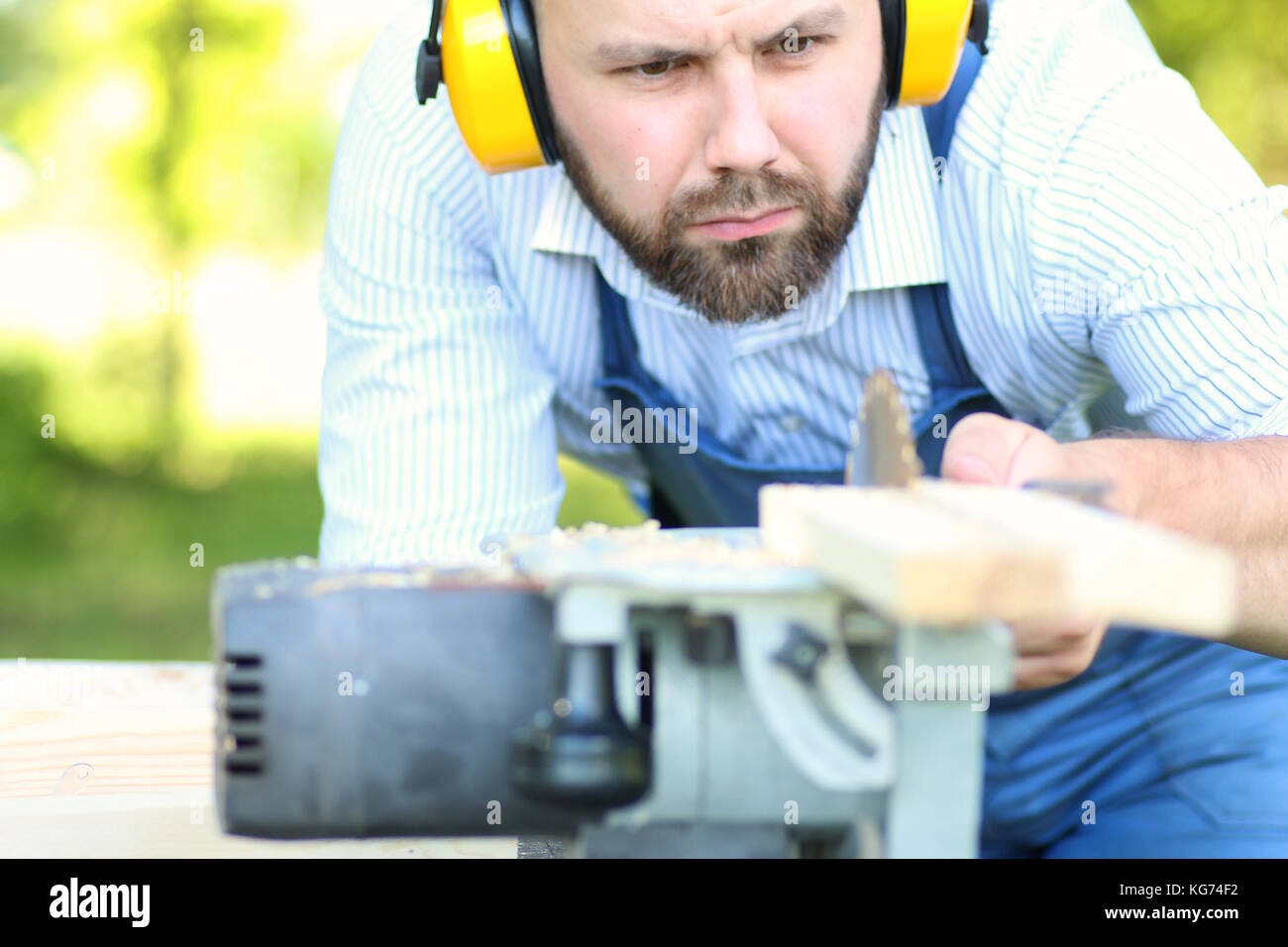 desktop items, and the process of preparation of wood for sawing and ...