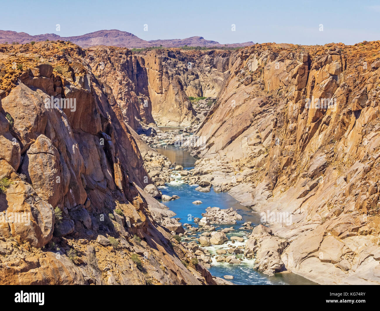 The Orange River Gorge below the waterfall in the Augrabies Falls ...