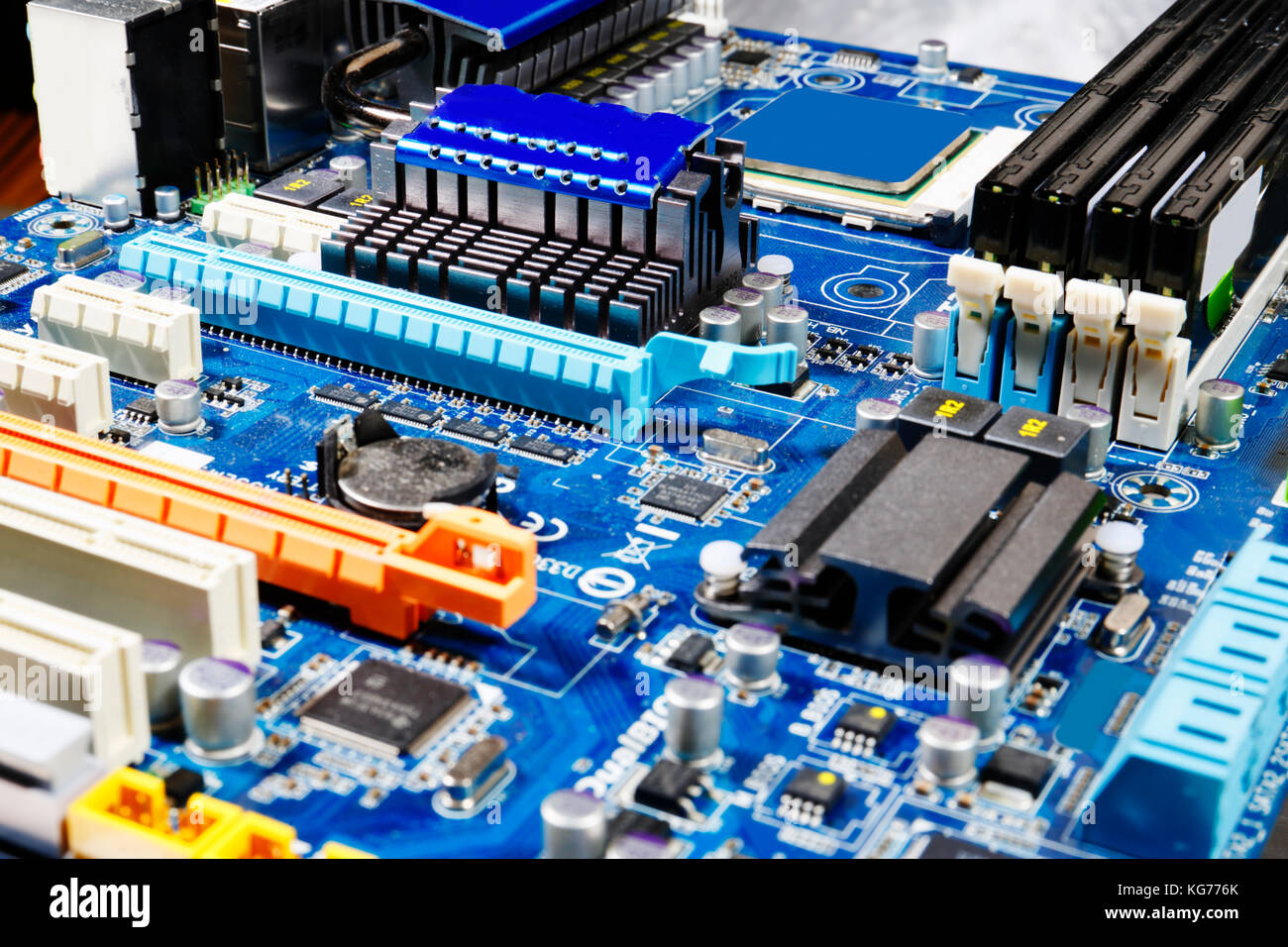 computers power outlets, batteries and power channels Stock Photo - Alamy