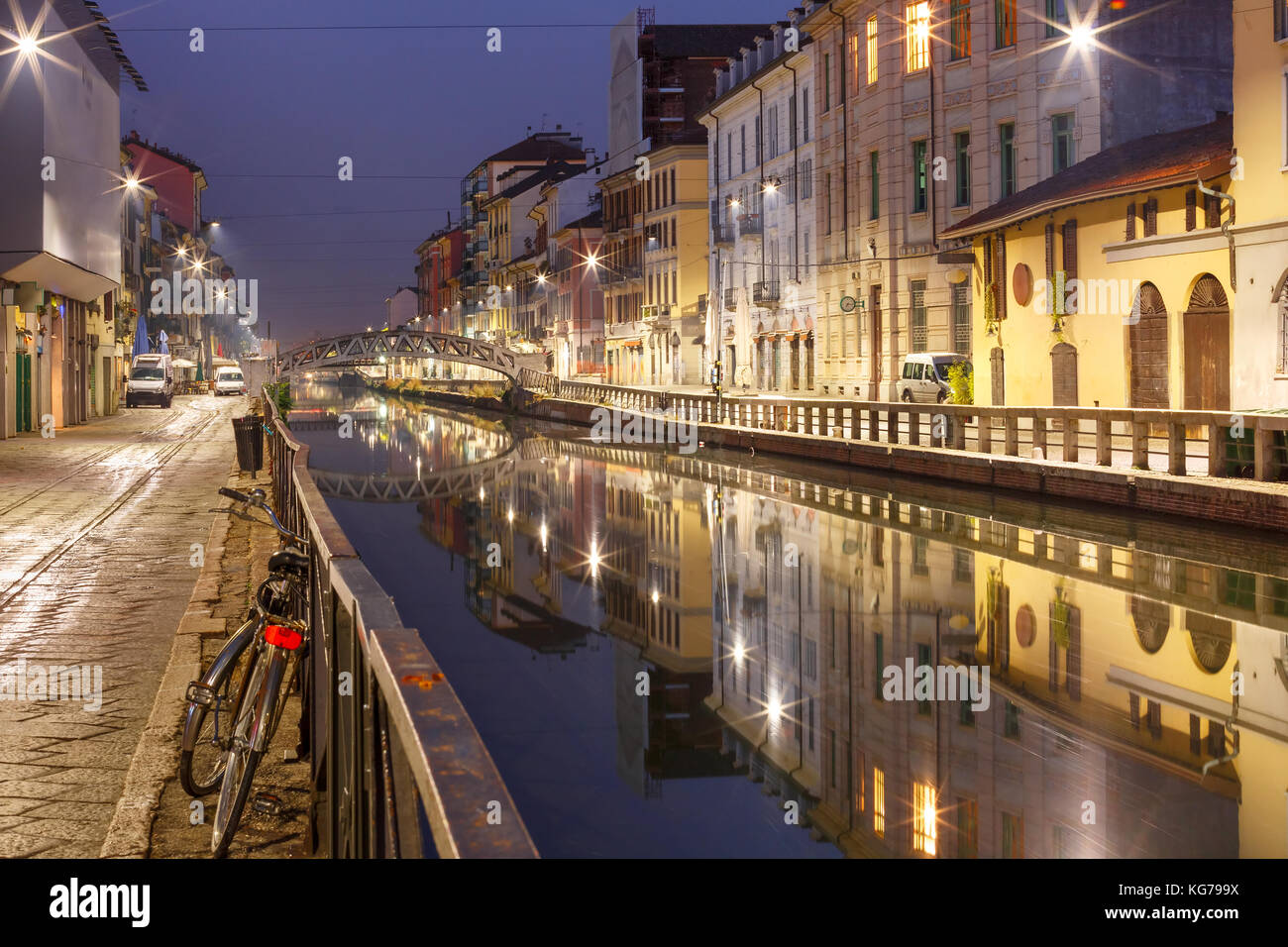Canal naviglio grande hi-res stock photography and images - Alamy