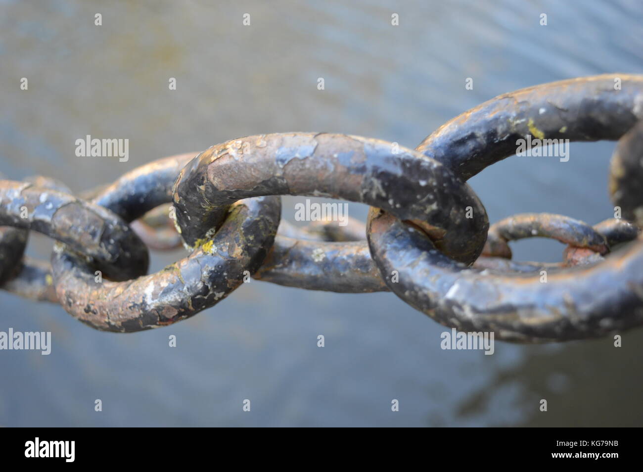 A chain holding up an old heritage bridge Stock Photo - Alamy