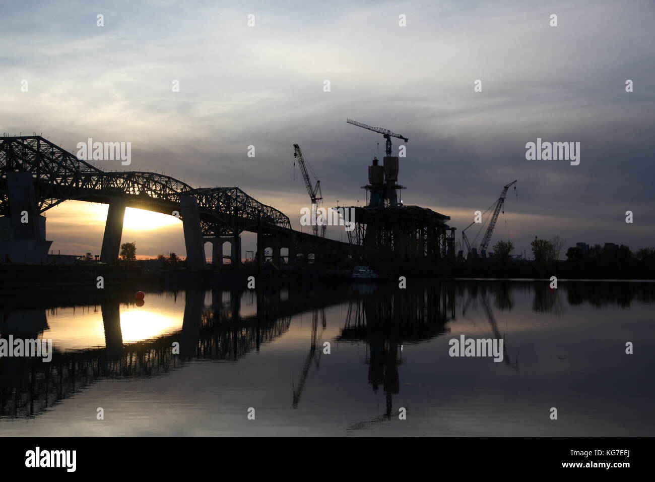 Construction platform hi-res stock photography and images - Alamy